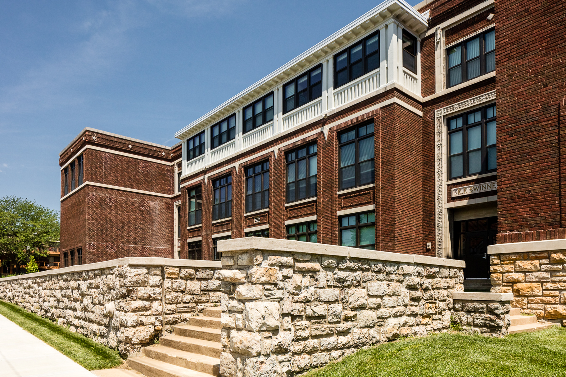 E.F. Swinney School Building – Missouri Preservation